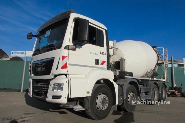 Liebherr na šasiji MAN TGS 32.420 8x4 BB - Nr.: 057 kamion s mešalicom za beton