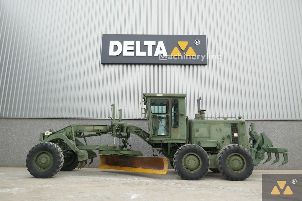 Caterpillar 130G Ex-army grejder