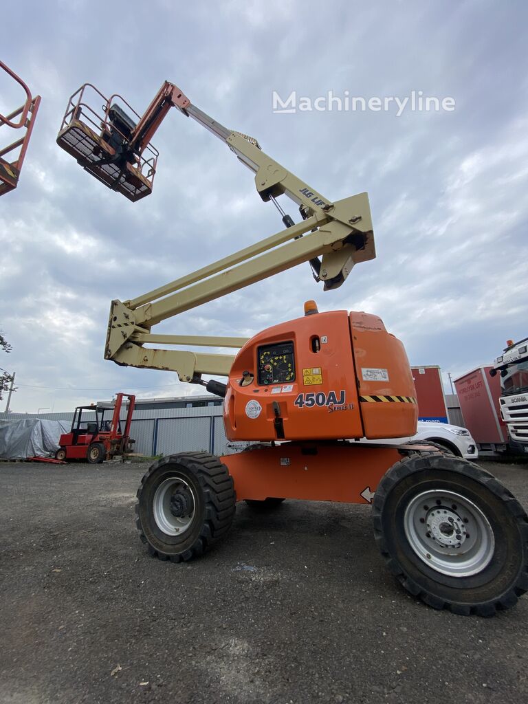 JLG 450AJ hidraulična zglobna platforma