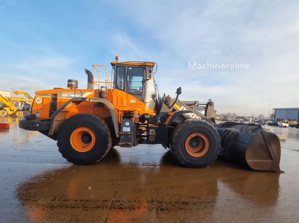 Prodaje se Doosan DL 420-5 prednji utovarivač na aukciji