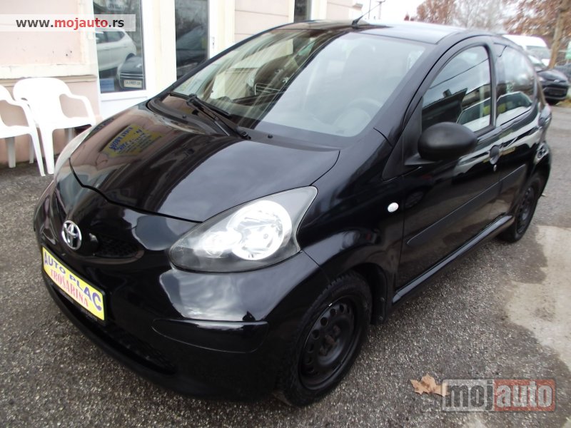 Toyota Aygo 1.0 B 50 KW KLIMA NOV