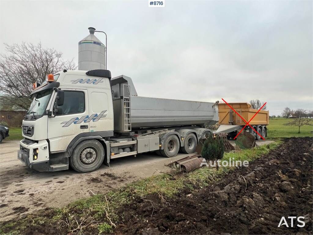 Volvo FM 8*4 with flatbed (SEE VIDEO) kiper