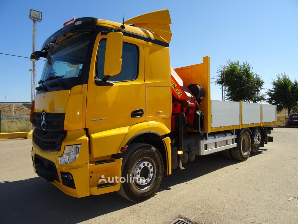 Mercedes-Benz ACTROS 25 40 kamion s ravnom platformom