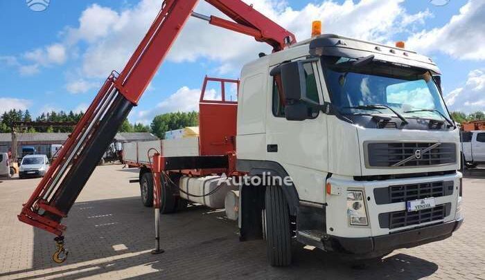 Volvo FM12 6x2 kamion s ravnom platformom