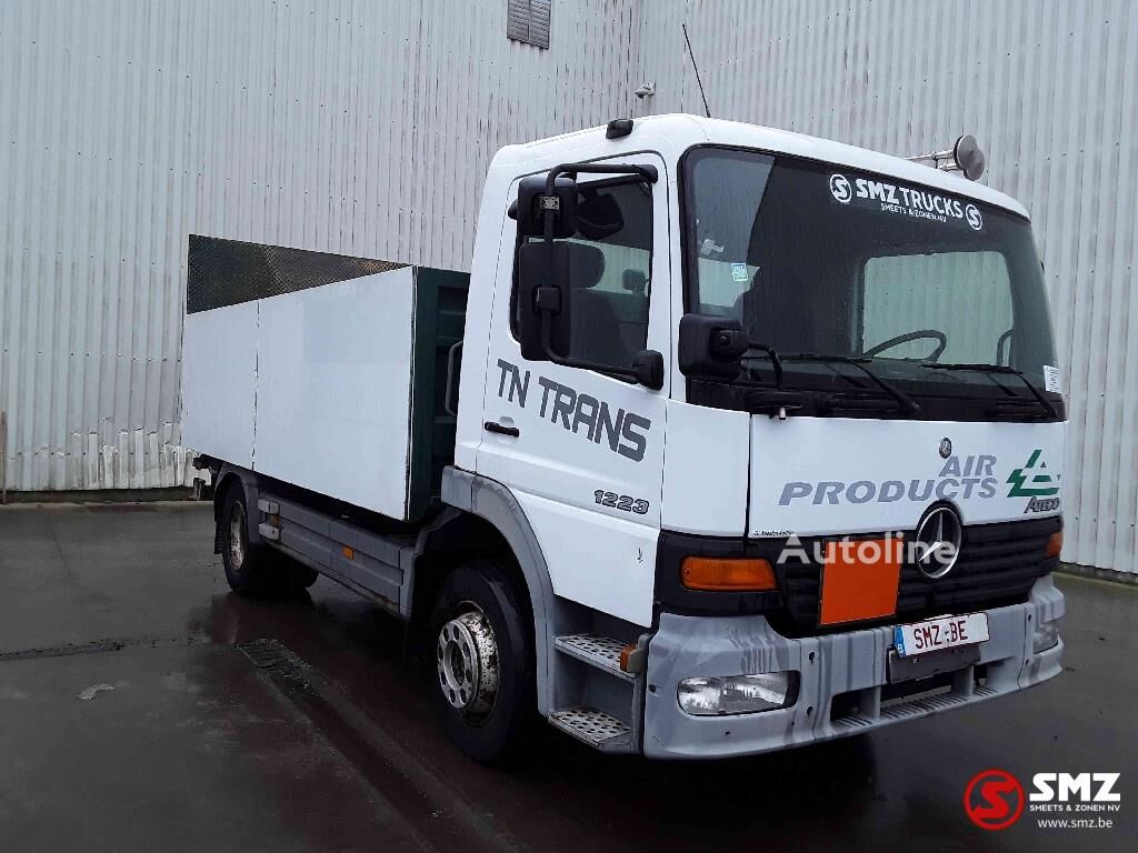 Mercedes-Benz Atego 1223 kamion s ravnom platformom