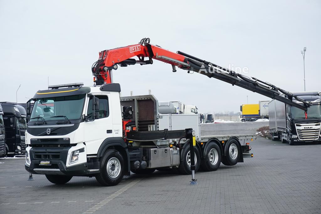 Volvo FMX / 540 / 8 X 4 / TRIDEM / SKRZYNIOWY + HDS / FASSI F 295 / WY kamion s ravnom platformom