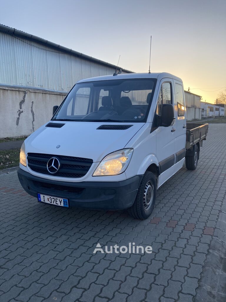 Mercedes-Benz Sprinter 315 kamion s ravnom platformom < 3.5t