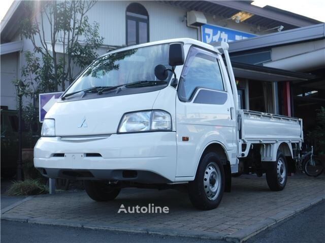 Mitsubishi DELICA TRUCK kamion s ravnom platformom < 3.5t