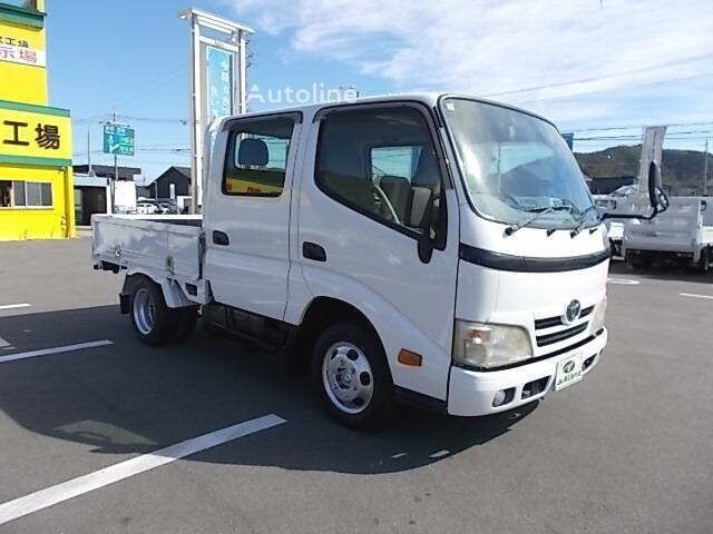 Toyota DYNA kamion s ravnom platformom < 3.5t