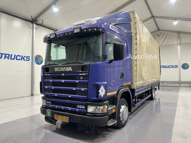 Scania 114 380 kamion s ceradom