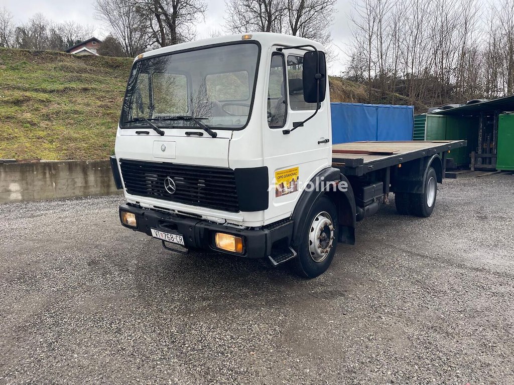 Mercedes-Benz 1213 Stake body kamion sandučar