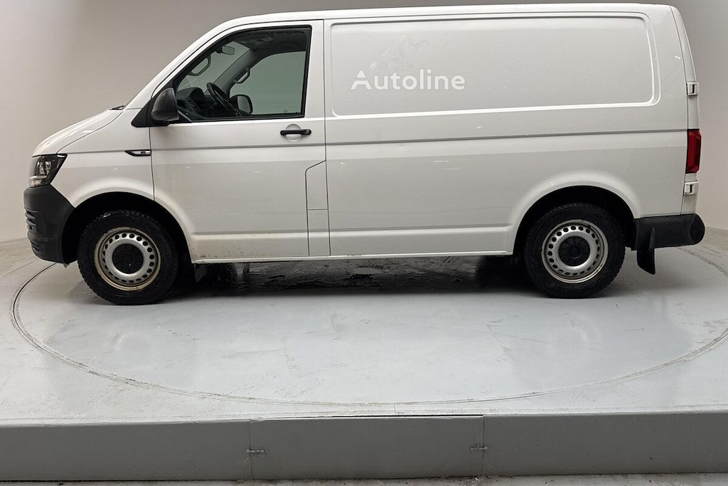 Prodaje se Volkswagen Transporter minibus furgon na aukciji