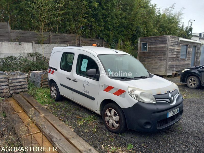 Prodaje se Renault Kangoo laki furgon na aukciji