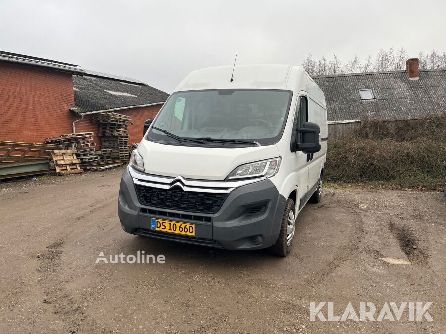 Prodaje se Citroen Jumper minibus furgon na aukciji