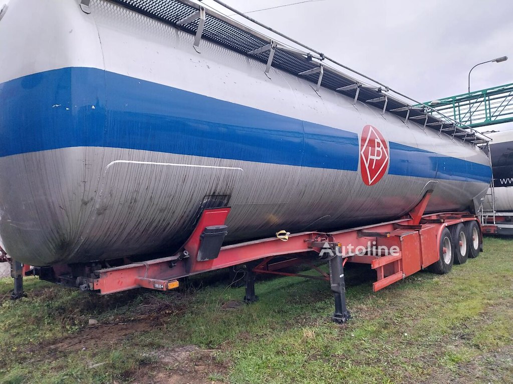 Kässbohrer SSK 70/11-24 cisterna silos