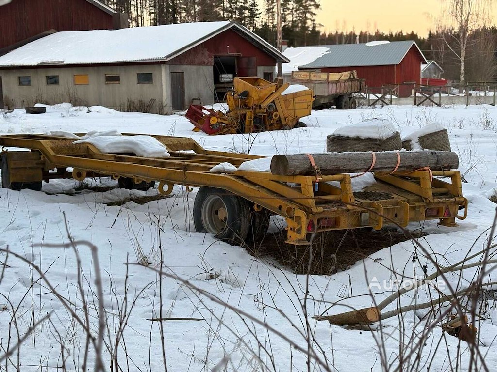 Prodaje se Siimet prikolicu sa niskom platformom na aukciji