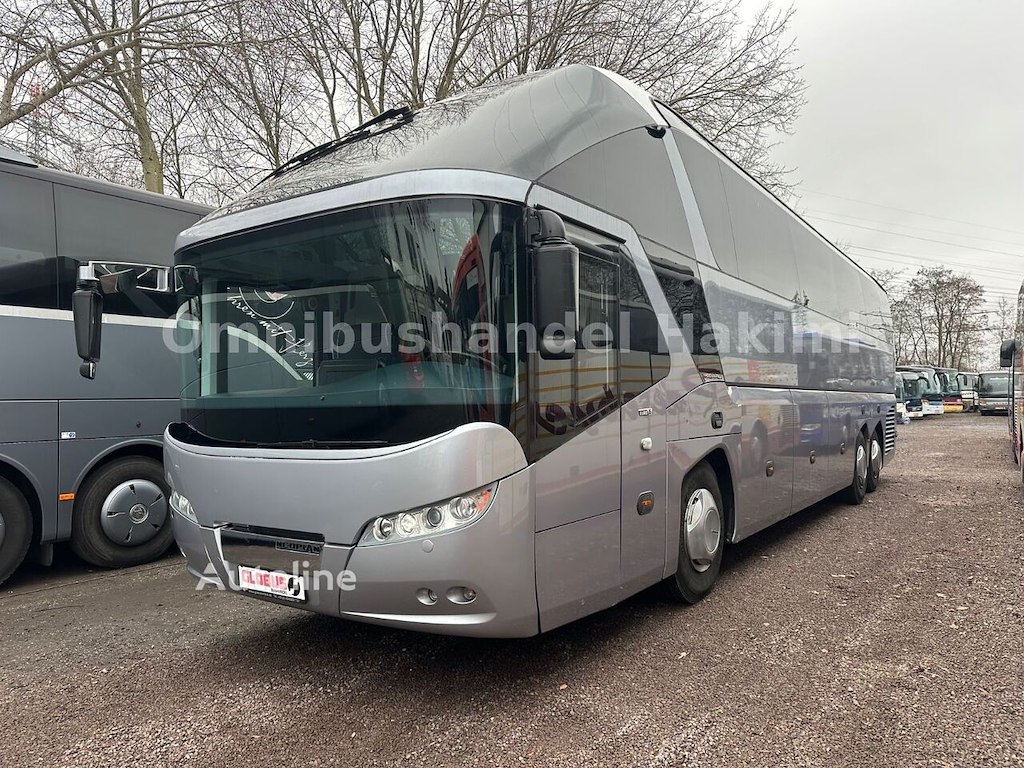 Neoplan P11 Starliner C turistički autobus