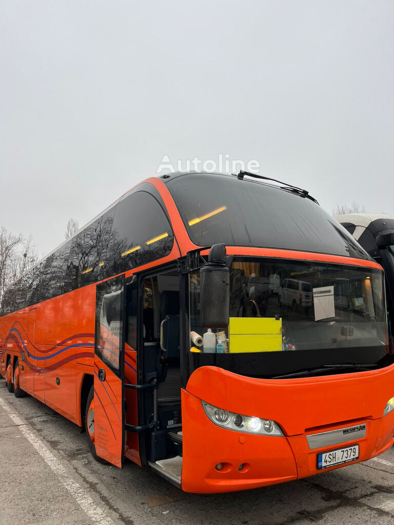 Neoplan P16 Cityliner L / N 1218 HDL turistički autobus