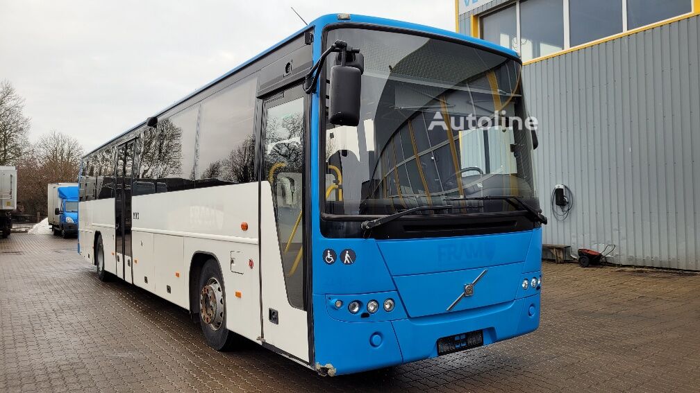 Volvo B12B 8700 EURO 5 prigradski autobus