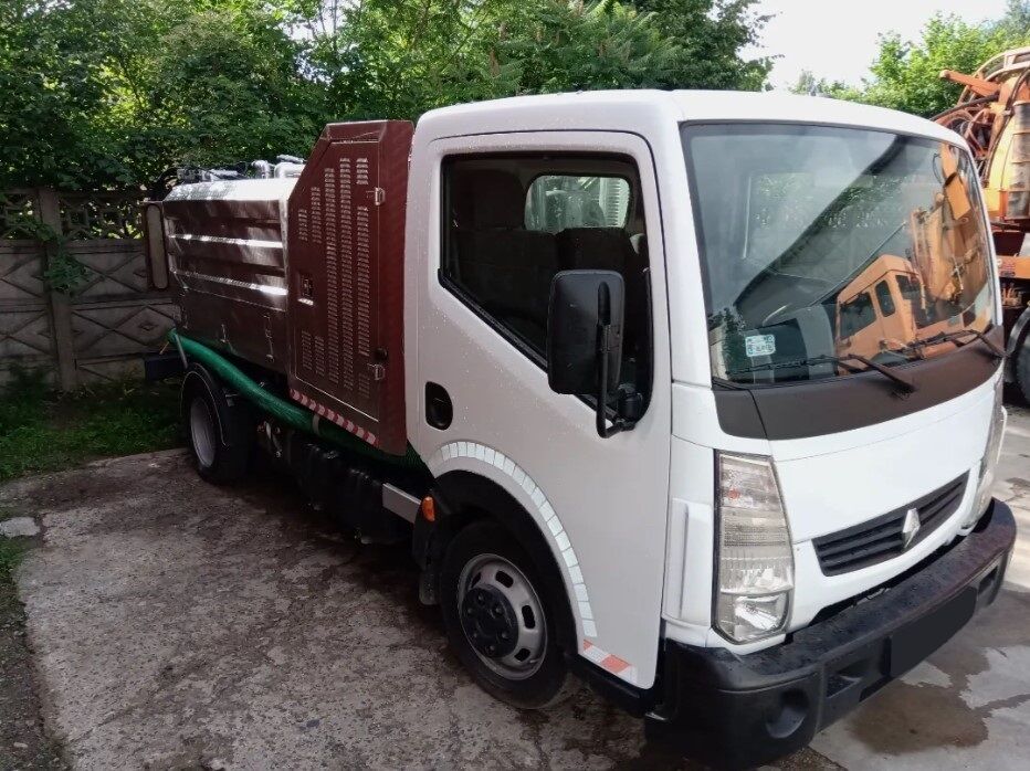 Renault Maxity Vacuum truck autofekalac