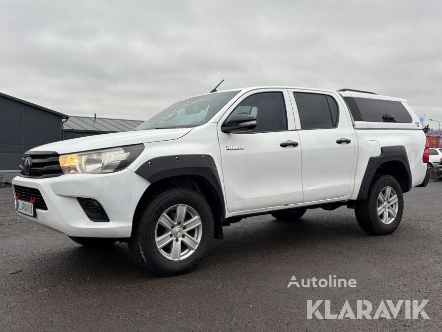 Prodaje se Toyota Hilux Double Cab 2.4 D 4WD pikap na aukciji