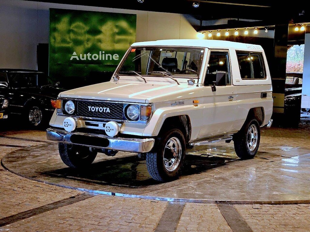 Prodaje se Toyota Land Cruiser 2.0 Turbo-D (FRP-top) terenac na aukciji