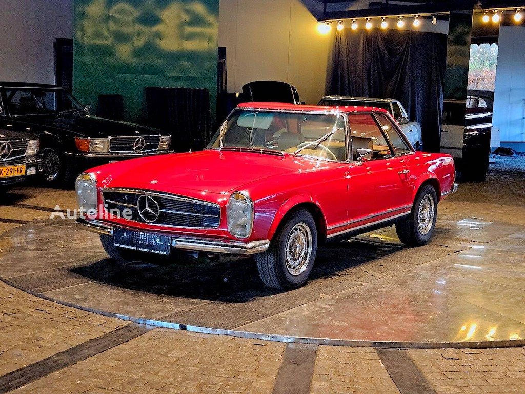 Prodaje se Mercedes-Benz 250 SL 'Pagode' sedan na aukciji