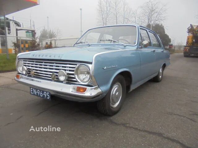 Vauxhall VICTOR 101 SUPER sedan