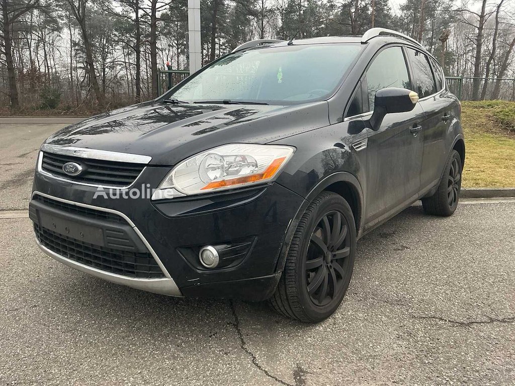 Prodaje se Ford Kuga krosover na aukciji