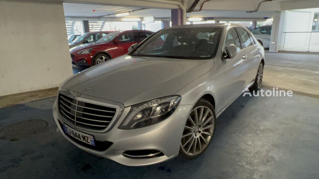 Mercedes-Benz S350 sedan