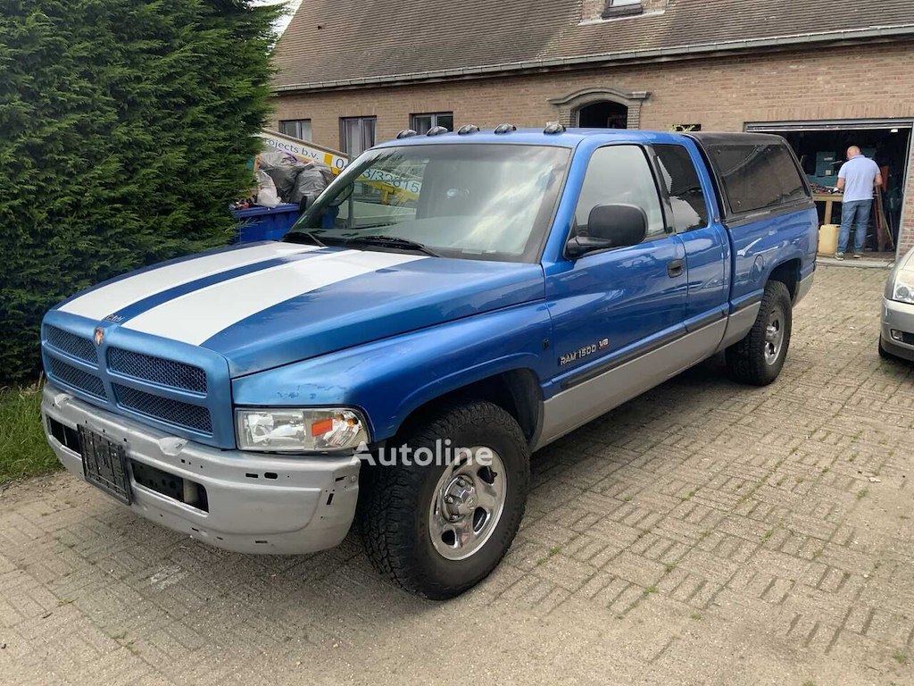 Prodaje se Dodge RAM 1500 pikap na aukciji