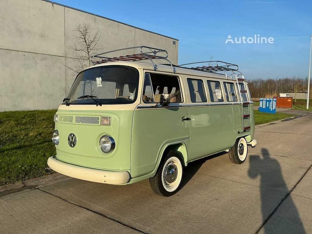 Prodaje se Volkswagen T2 Camper kuću na točkovima na aukciji