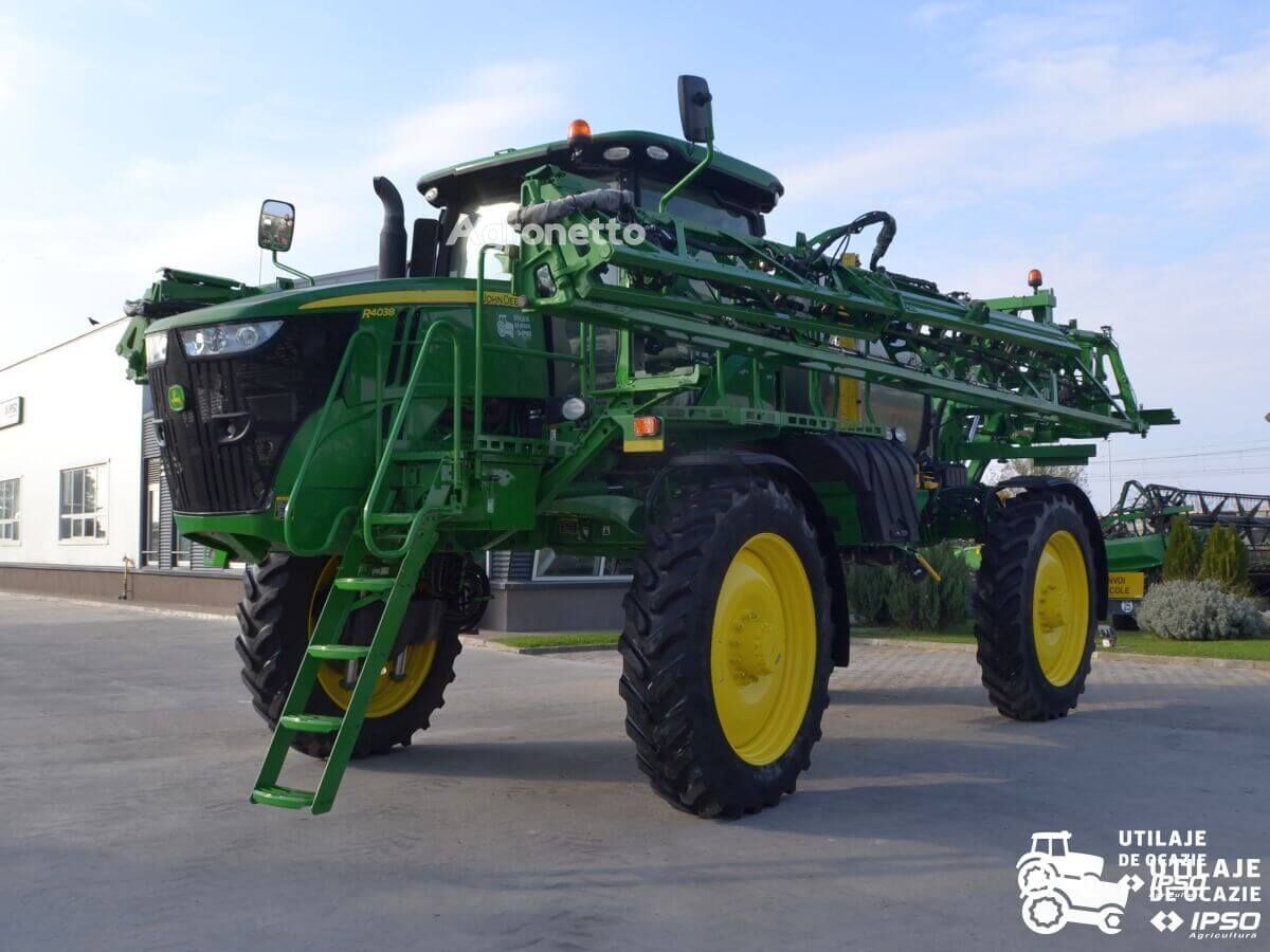 John Deere R4038 samohodna prskalica