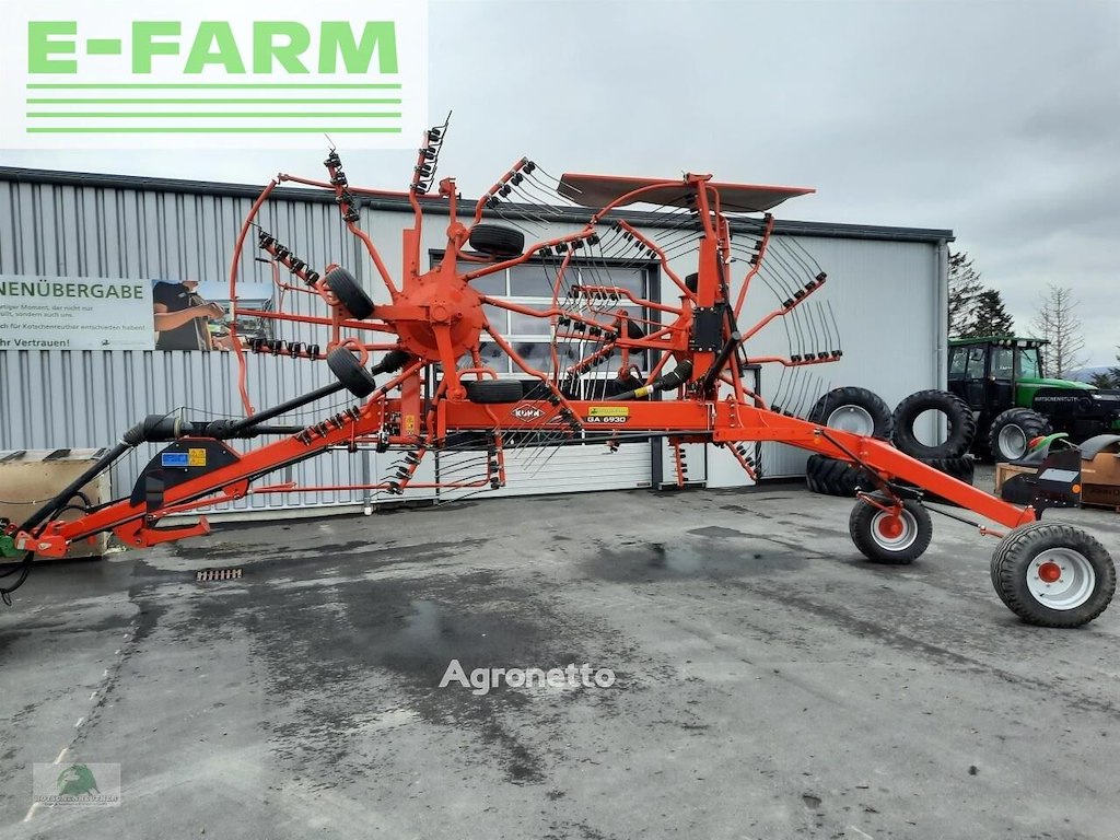 Kuhn ga 6930 trakasti formirač otkosa