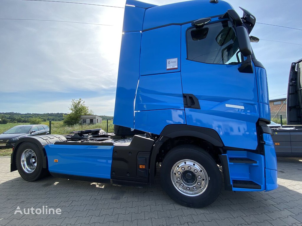 Novi Renault TRUCKS T HIGH T4X2 MAXISPACE 13L E6 V NAYaVNOSTI V LUTsKU! tegljač