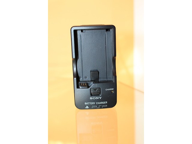 SONY PSP Battery Charger PSP-192