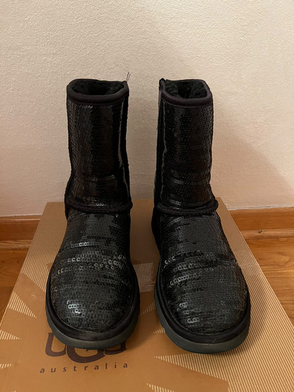 Čizme UGG