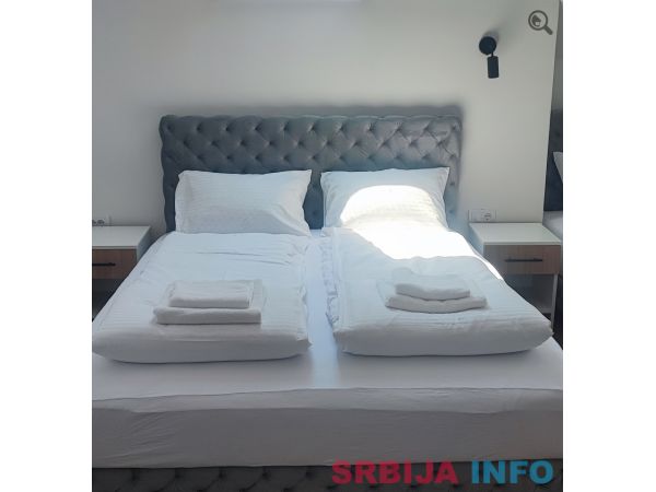 Studio Apartman Luna Nera 2 Novi Sad Salajka