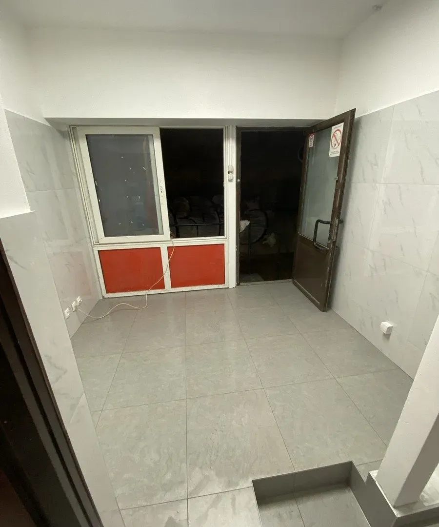 Prodaja, poslovni prostor, 48m2, Zemun Centar, Zemun, Beograd