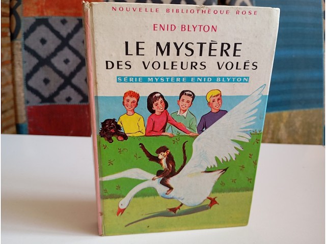 Enid Blyton Le mistere des voleurs voles