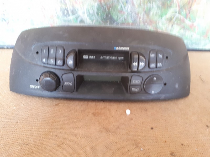 auto radio