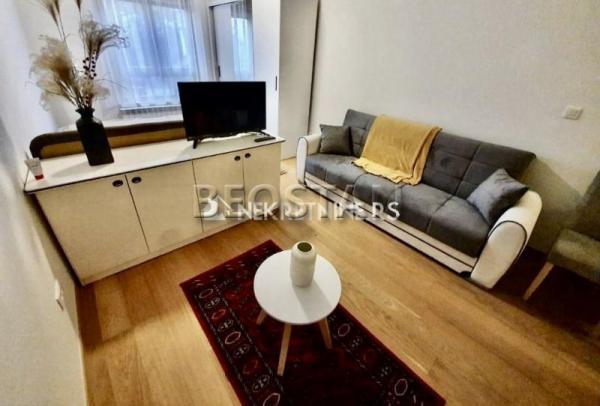 Strumicka, Jednosoban stan za izdavanje, 33m2, 500€