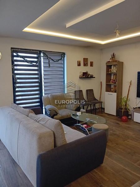 Kuća na prodaju, 250m2, 255.000€