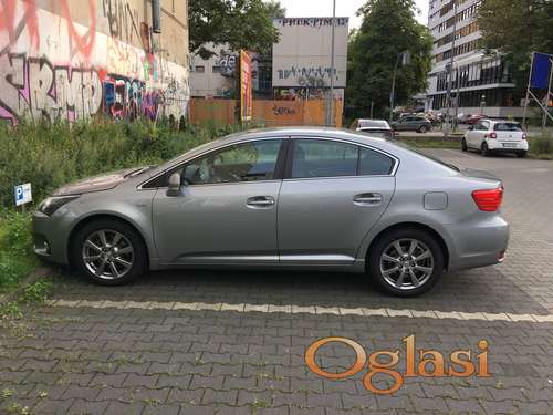 Toyota Avensis 2.2 DCat Executive