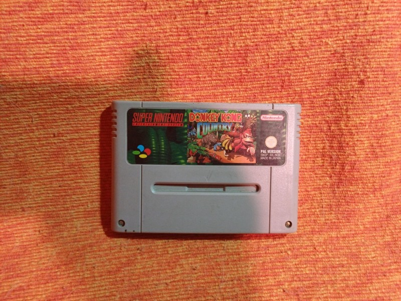 Donkey Kong Country - Super Nintendo