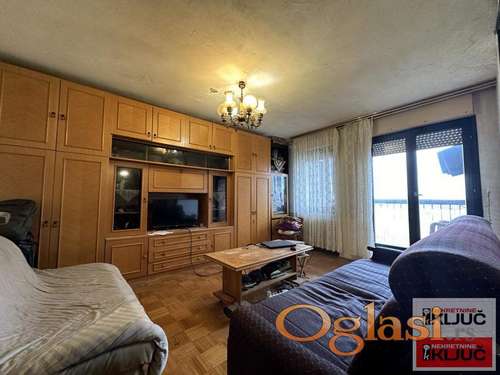 BULEVAR, 71m2, Trosoban, Fasadna cigla
