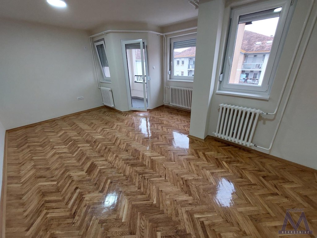 Stan,NOVI SAD,LIMAN 4,kv: 53, € 130000, ID: 1019057