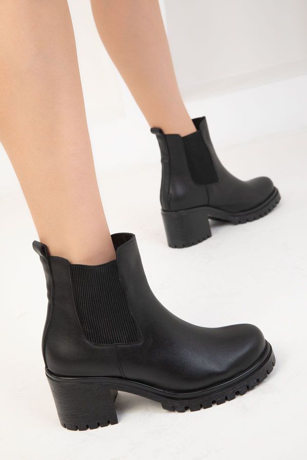 SOHO BLACK WOMEN'S BOOTS & BOOTIE 19677