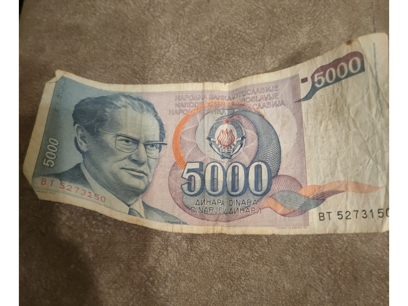 ***Novčanica od 5000 din iz 1985 sa Tito-vom slikom***