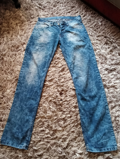 AKCIJA! Unikatne Predobre Armani Jeans farmerke